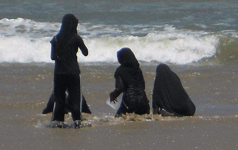 Offener Brief: Bürgermeisterin von Adria-Stadt fordert Aus von ...